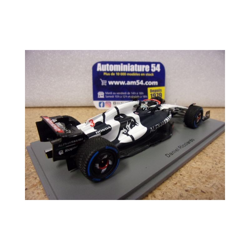 2023 Scuderia Alpha Tauri AT04 n°3 Daniel Ricciardo GP S8920 Spark Model