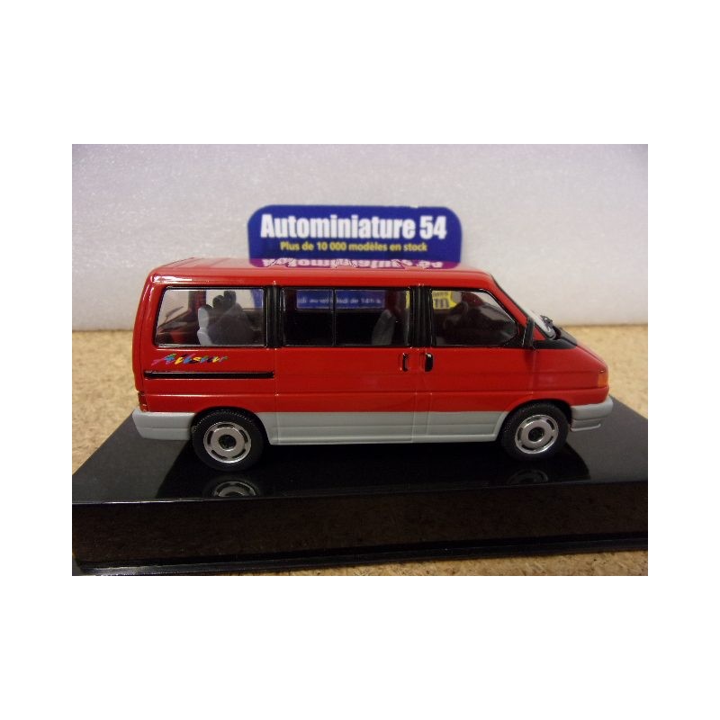Volkswagen T4 Multivan Allstar red 1992 CLC555 Ixo Models