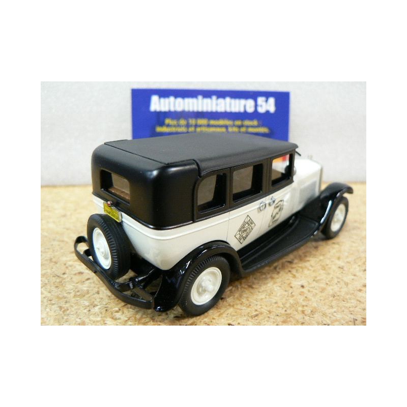 GMC Model 6 Taxi Cab "Ernie's Cab" 1930 1st Edition BML19X Brooklin Models