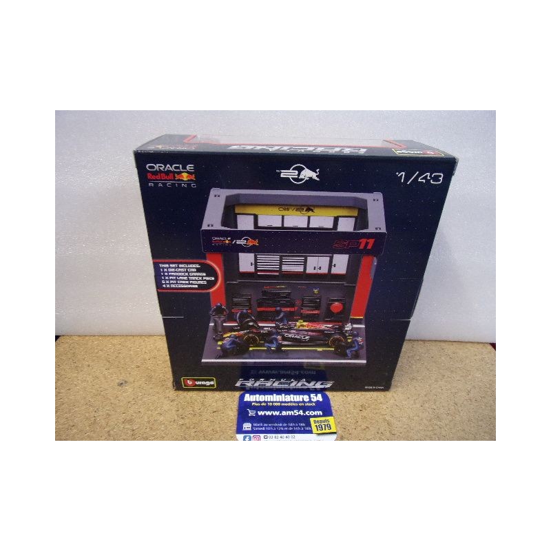 2024 PIT STOP DIORAMA 2024 Red Bull Racing RB20 n°11 Sergio Perez 18 ...